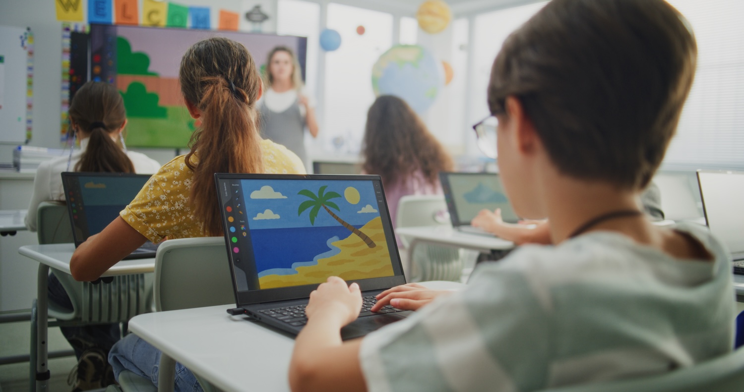 Aprender creando con IA: cómo Canva potencia la comunicación y la creatividad en la educación ...